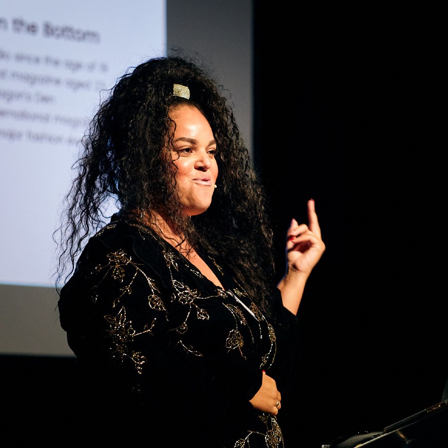 Laura Bartlett – International Magazine Centre