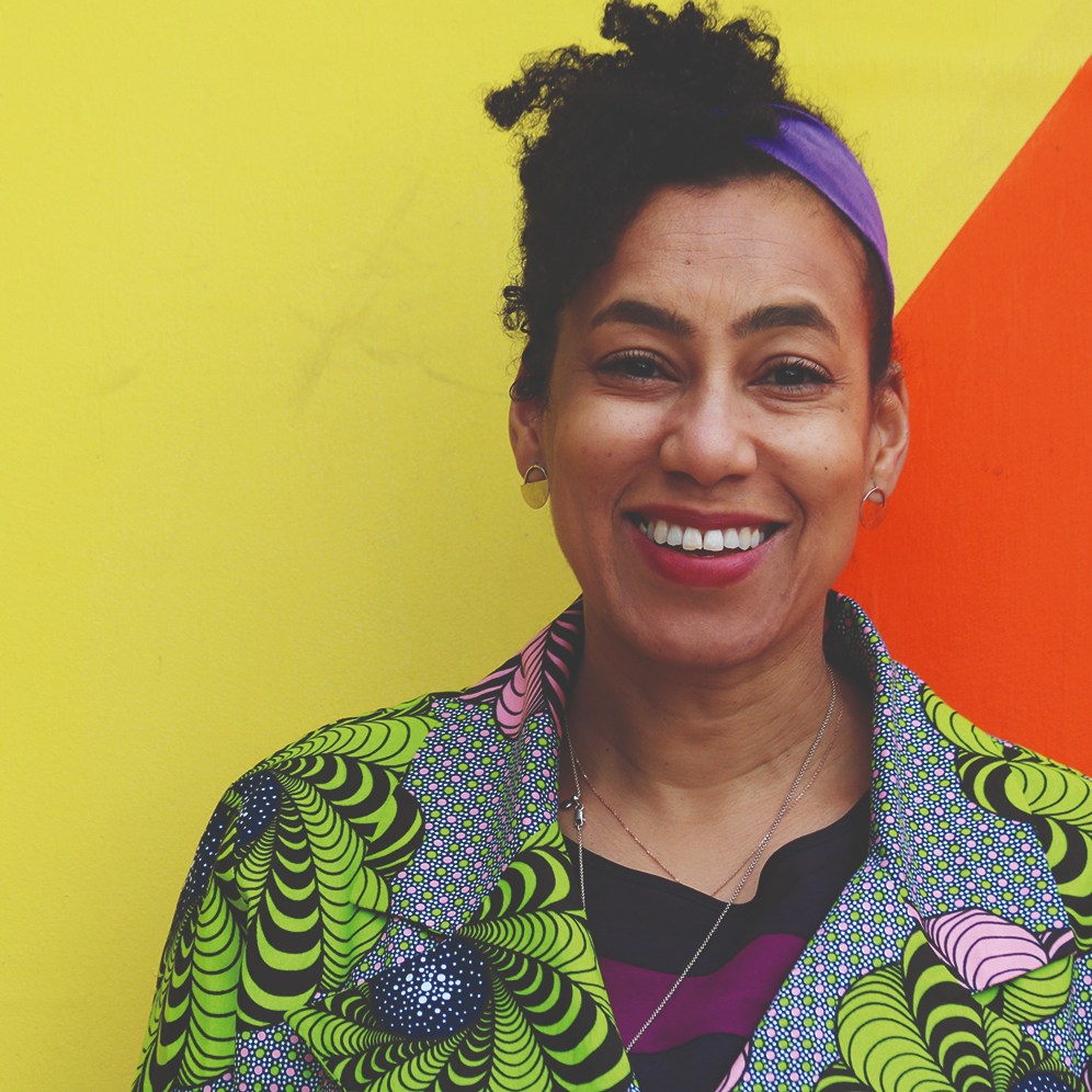 Angela Lyons – International Magazine Centre