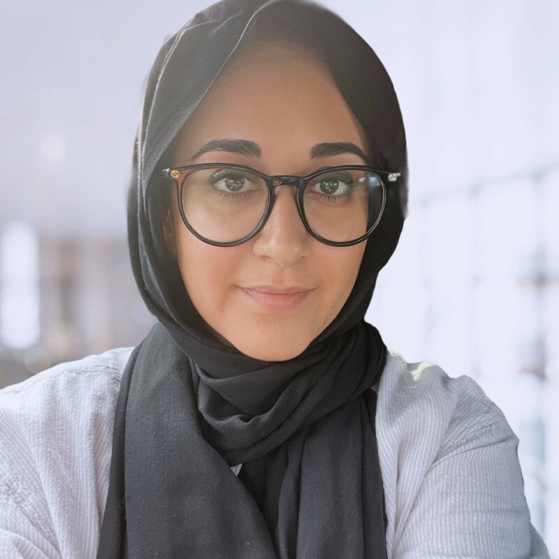 Sadaff Rangrez – International Magazine Centre